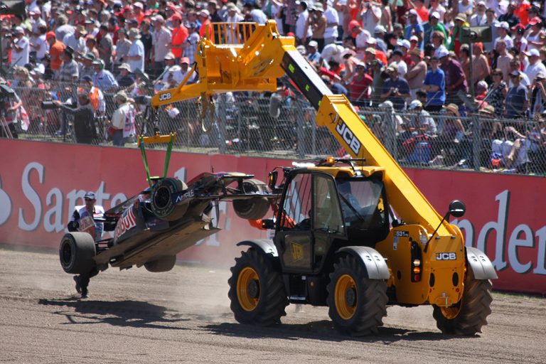 8 Fun Facts About JCB You Did Not Know About! | JCB Explore