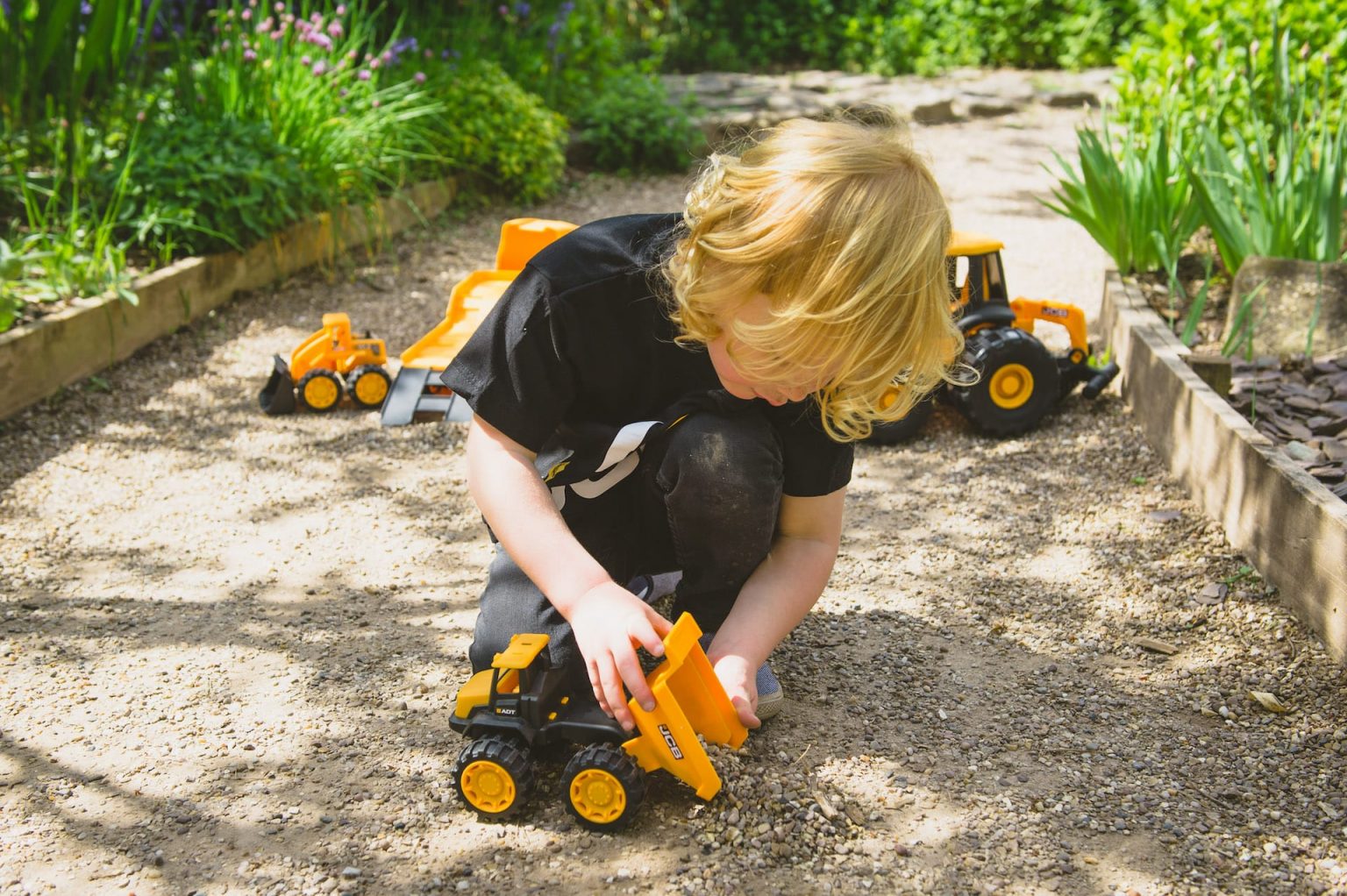 What Is Constructive Play & Why Is It Important? | JCB Explore