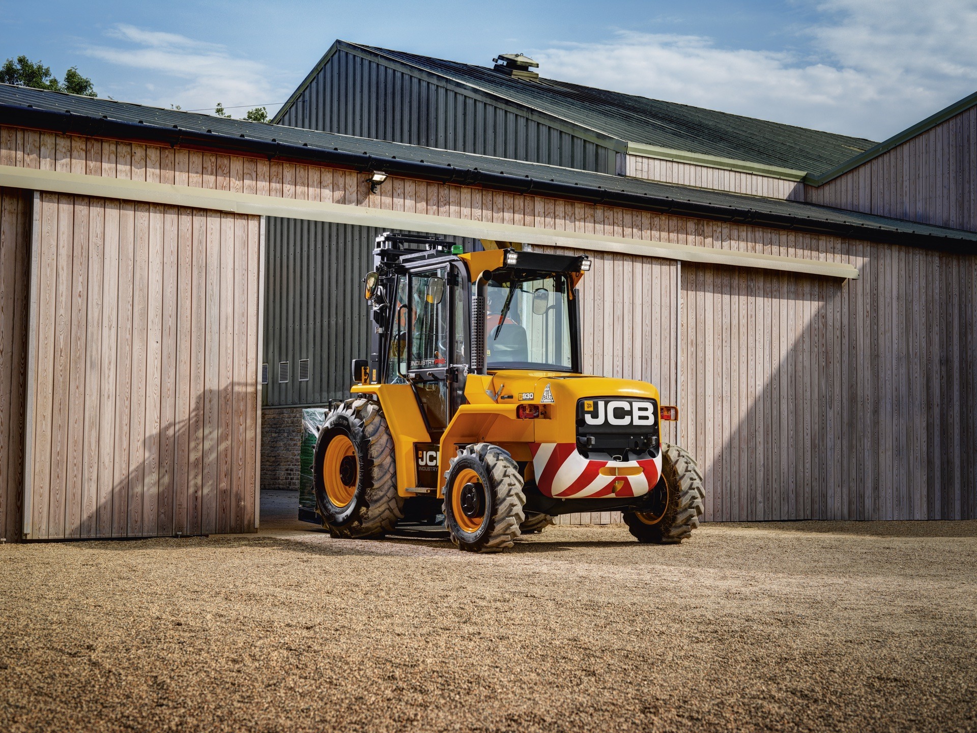 Rough Terrain Forklift - JCB Explore