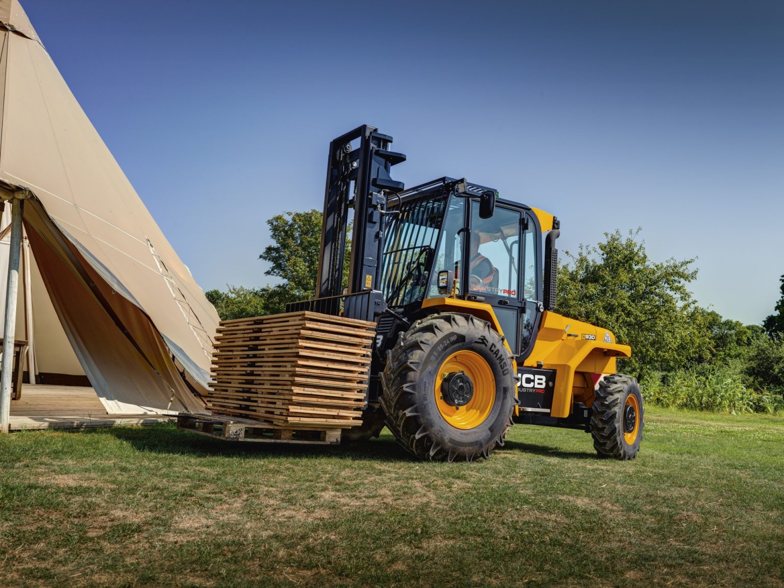 Rough Terrain Forklift - JCB Explore